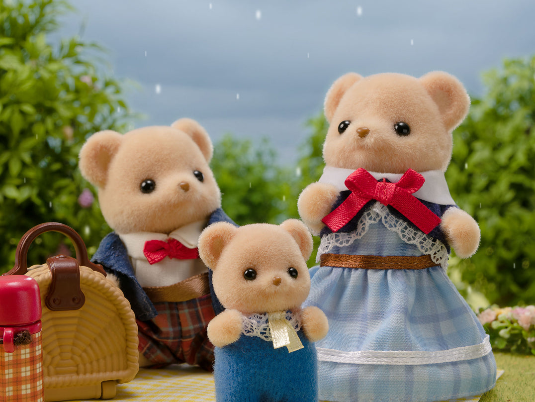 Biscuit Bear Family – Sylvanian Store Keepers