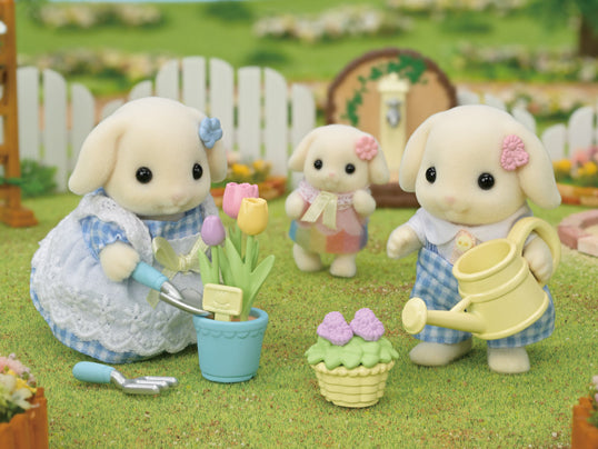 Blossom Gardening Set - Flora Rabbit Siblings – Sylvanian Store Keepers